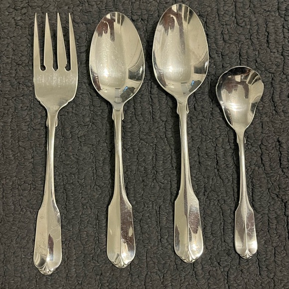 Oneida | Dining | Gloria Montclair Stainless By Oneida Silver Serving ...